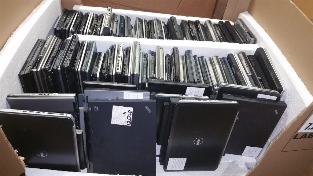 Lot of 15 laptops 1500 USD – Scandic Tech As